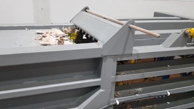 Pressmax.ru :: Пресс PRESSMAX™ 730 пакетировочный макулатуры, картона, полиэтилена, ПЭТ-бутылок, ТКО