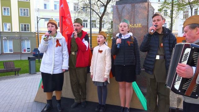 ансамбль Серпуховское подворье на празднике ДЕНЬ ПОБЕДЫ