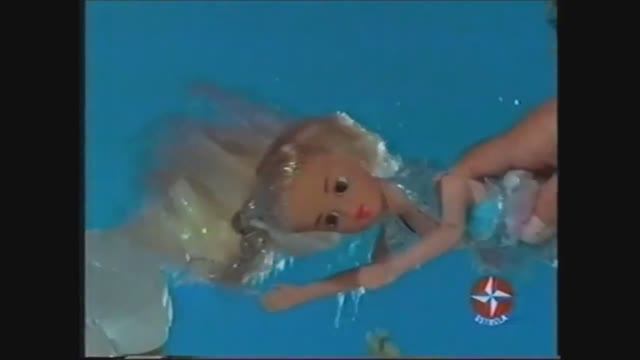 Susi____Comercial_Susi_Brincando_de_Sereia____2001