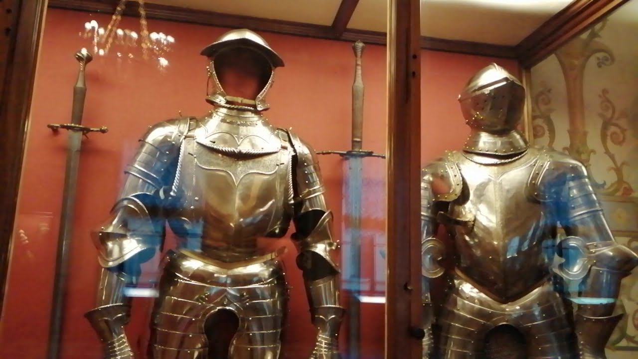 Рыцарские доспехи Эрмитаж Музей Экскурсия онлайн  Пистолеты Кинжалы Рапиры