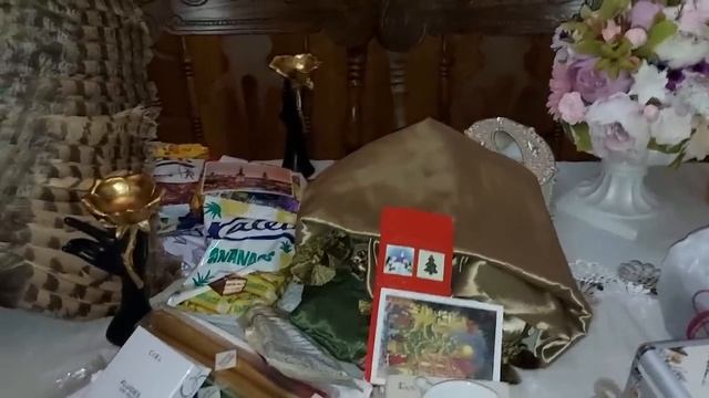 ЗАМЕЧАТЕЛЬНЫЕ ДАРЫ . ИНГА ХОСРОЕВА . ВЕДЬМИНА ИЗБА ?