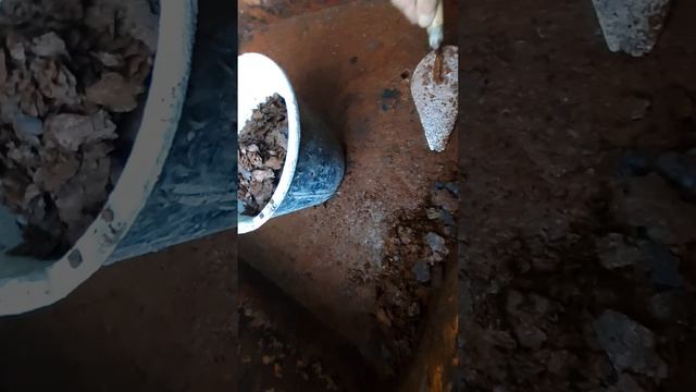 Чудо средство для женщин и цветов.