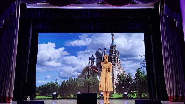 Сметская Арина - Гляжу в озёра синие (11.04.2022)