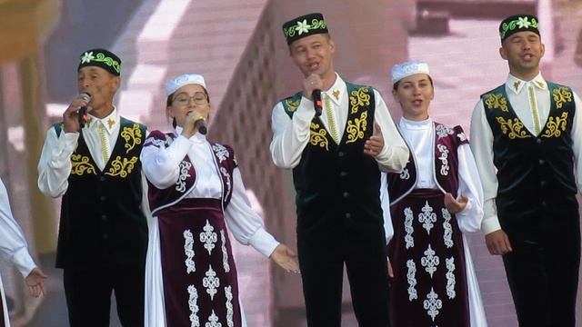 анс. "нухрасовские узоры", татарстан