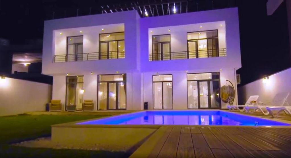 Продажа: Вилла в Ереване  (+37493)610555 Смарт Агентство Недвижимости