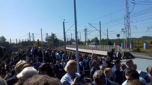 Локомотив без машиниста на виртуальной сцепке ЭКСПО 1520 Щербинка.