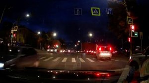 Беспредельщики в Смоленске  Проезд перкекрестка 12 лет Октября.