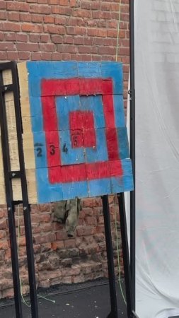 Аттракцион "Метание ножей"