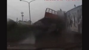 Не повернуть время вспять _ Don't turn back time _ Подборка Аварий Грузовиков _ Аварии и ДТП.mp4