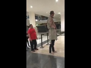 Когда не хватает на 2 билета в кино