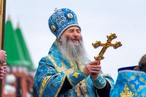 Крестный ход на Благовещение и голуби?. Благовещенский кафедральный собор Йошкар-Олы 2021
