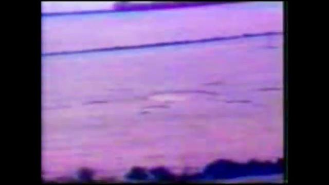 Неизвестное появление кругов на полях НЛО ⁄ Unknown crop circles appearing by UFO.