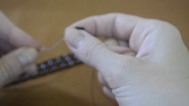 Браслет из бисера _Лори_.  Вариант 2.  Бисероплетение.  Мастер класс.mp4