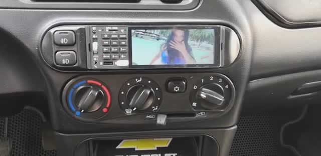 Перенёс магнитолу, гораздо удобнее стало. #Шевроле Нива