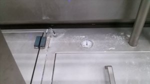 Установка XUCLA для мойки и сушки противней из-под багетов