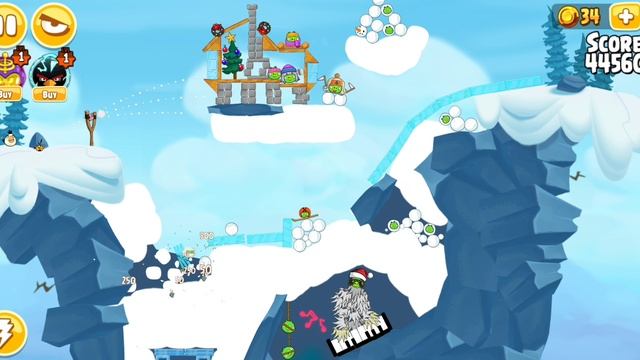 ИГРАЕМ В ANGRY BIRDS SEASONS И ЗАЙДËМ В РАЗНЫЕ ЭПИЗОДЫ!!!