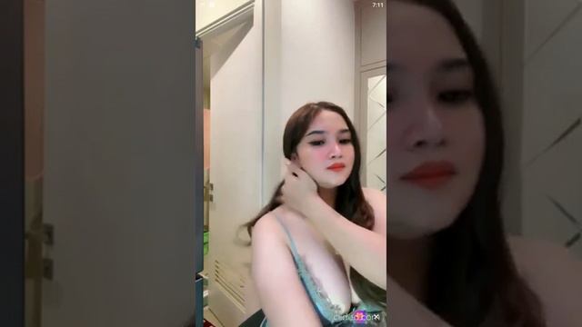 Makin Cantik Putrinia Bigo Live - Naya Ny Mango Live - смотреть видео ...