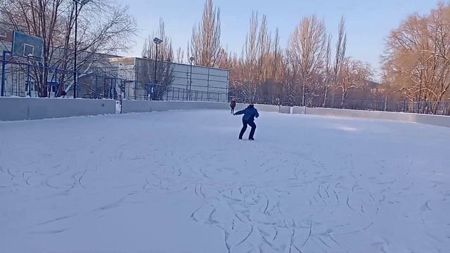 Жигулёвск 20247. Январь. В Сочельник лыжи, в Рождество коньки.