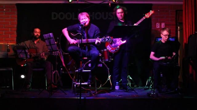 группа mir.t _Струны_Акустический концерт в Doolin House club.mp4
