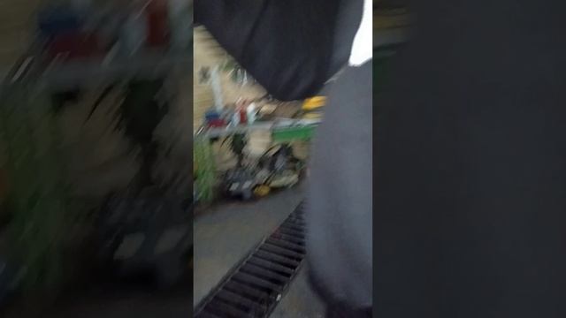 Focus 2 стук при трогании с места