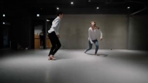 Jay Kim/ Love me like you do - Ellie Goulding