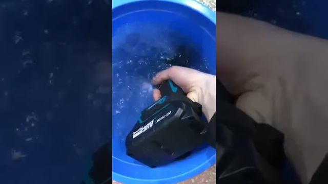 🔥АКЦИЯ ВОДЫ НЕ БОИТСЯ 🔥#makita #электроинструмент #сверло #youtubeshorts #youtube #diy #сварка #yt