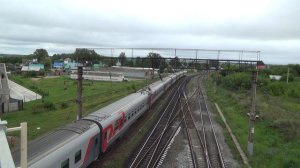 ЭП1М-470 с фирменным поездом, ст.Агрыз