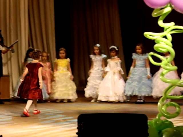 дефиле девочки 5 - 7 лет