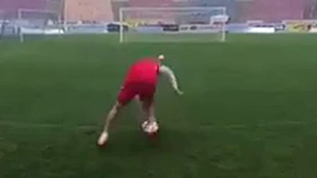 Как работает вестибулярный аппарат у футболистов? У теннисистов так же!
https://odintennis.wixsite.c