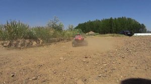 Hsp pangolín rc crawler donuts