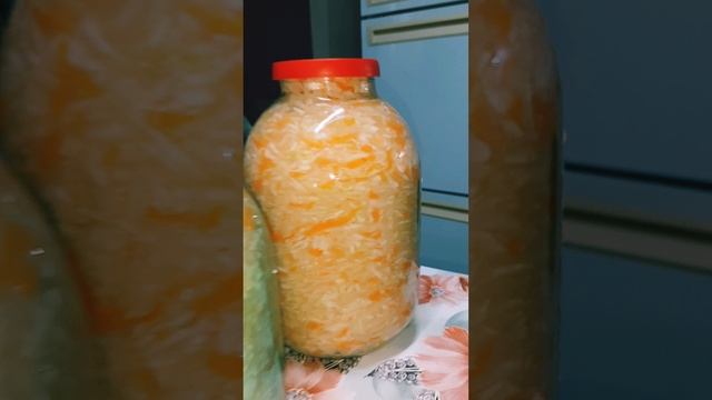 ТОРЖЕСТВЕННЫЙ ВЫХОД КВАШЕНОЙ КАПУСТЫ