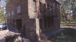 Плитка под кирпич и искусственный камень White Hills видео обзор.
