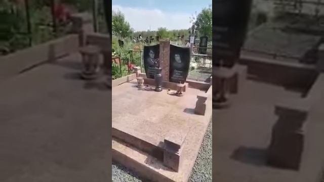 УШЕДШИЕ НАС ВИДЯТ . ролик от Оксаны . ИНГА ХОСРОЕВА . ВЕДЬМИНА ИЗБА ?