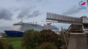 Major Cruise Line Hikes Daily Gratuities in November. Will Cruisers Pushback?