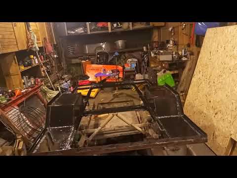 Жилой модуль (рама и пол).