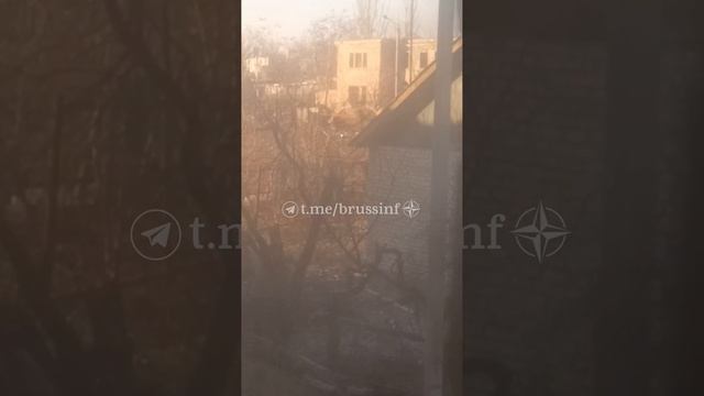 Кадры боя за здание администрации в Соледаре