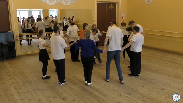 Открытый урок. Использование круговых танцев народов мира в развитии детей и молодых людей с ОВЗ.