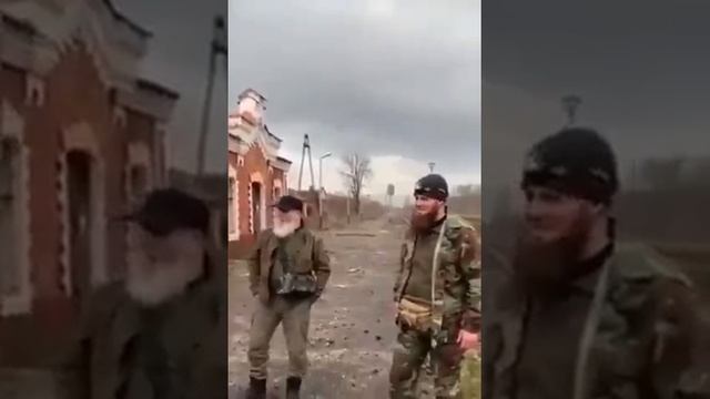 Чеченские бойцы уже на железнодорожной станции Артёмовска
