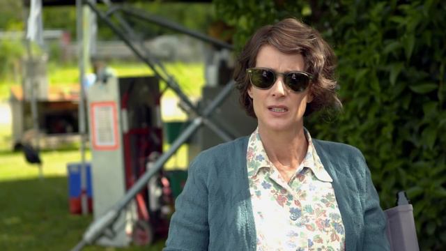 Hacksaw Ridge | On-set visit with Hugo Weaving 'Tom Doss' & Rachel ...