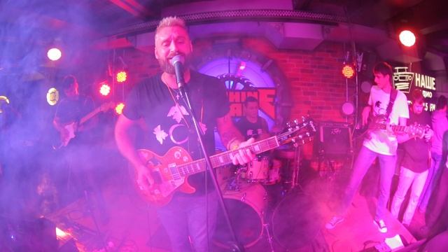 Осень Моей Жизни - Охраняет Мои Сны Live