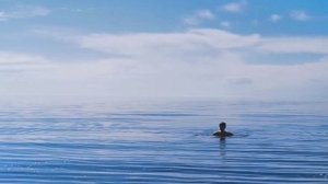 Вода в Байкале напомнила мне ртуть