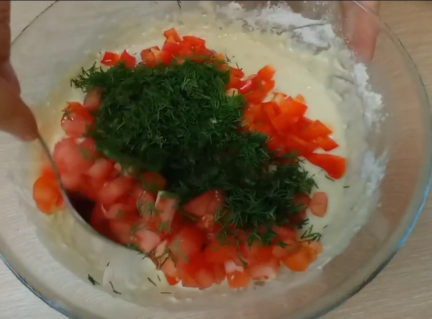 Пиццушные оладьи! Быстрый вкусный завтра.