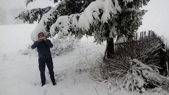 Эта древняя мелодия красиво звучит на окарине из глины