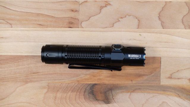 Olight Warrior 3 - 2300 Lumens Tactical Flashlight With Strike Bezel ...