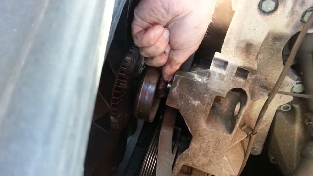 VW Passat viscous fan bearing failure | – смотреть онлайн видео от ...