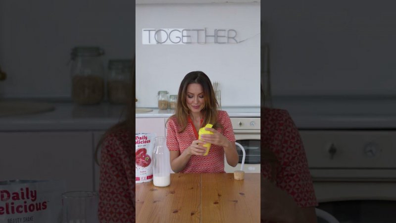 Daily Delicious Beauty Shake --протеиновые коктейли с комплексом витаминов, минералов и коллагеном