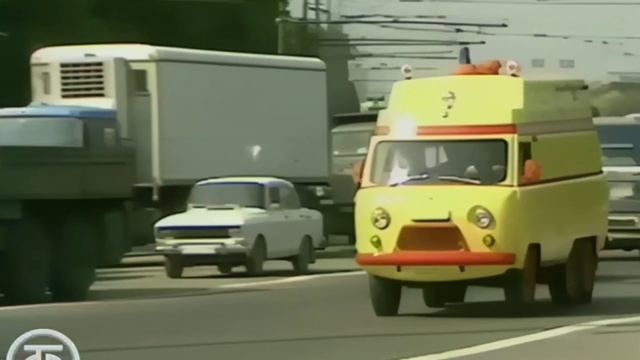 Реанимобиль Медея на базе модернизированного трёхосного УАЗ-452