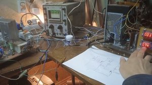 Электромагнит 5 В, 17 А для экспериментального изучения электромагнитов и эффектов при ОЭДС. Схема