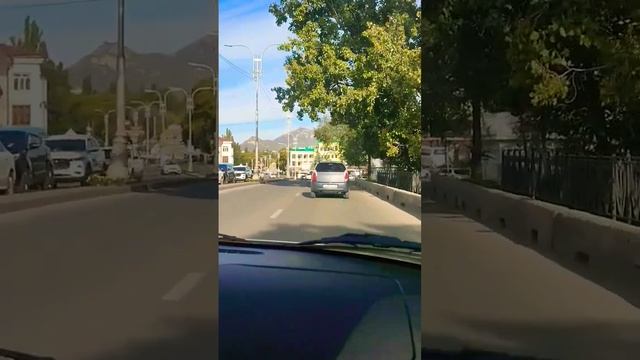 Еду отличным осенним утром к стоматологу в центре Пятигорска
