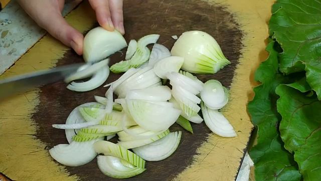 Рецепт холодного борща, холодник, свекольник #свекольник #борщ #холодник #обед #суп #видеорецепт